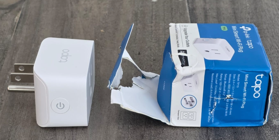 TP-Link Tapo Smart Wi-Fi Plug Mini 15A White #TP15 *Damage Box | eBay