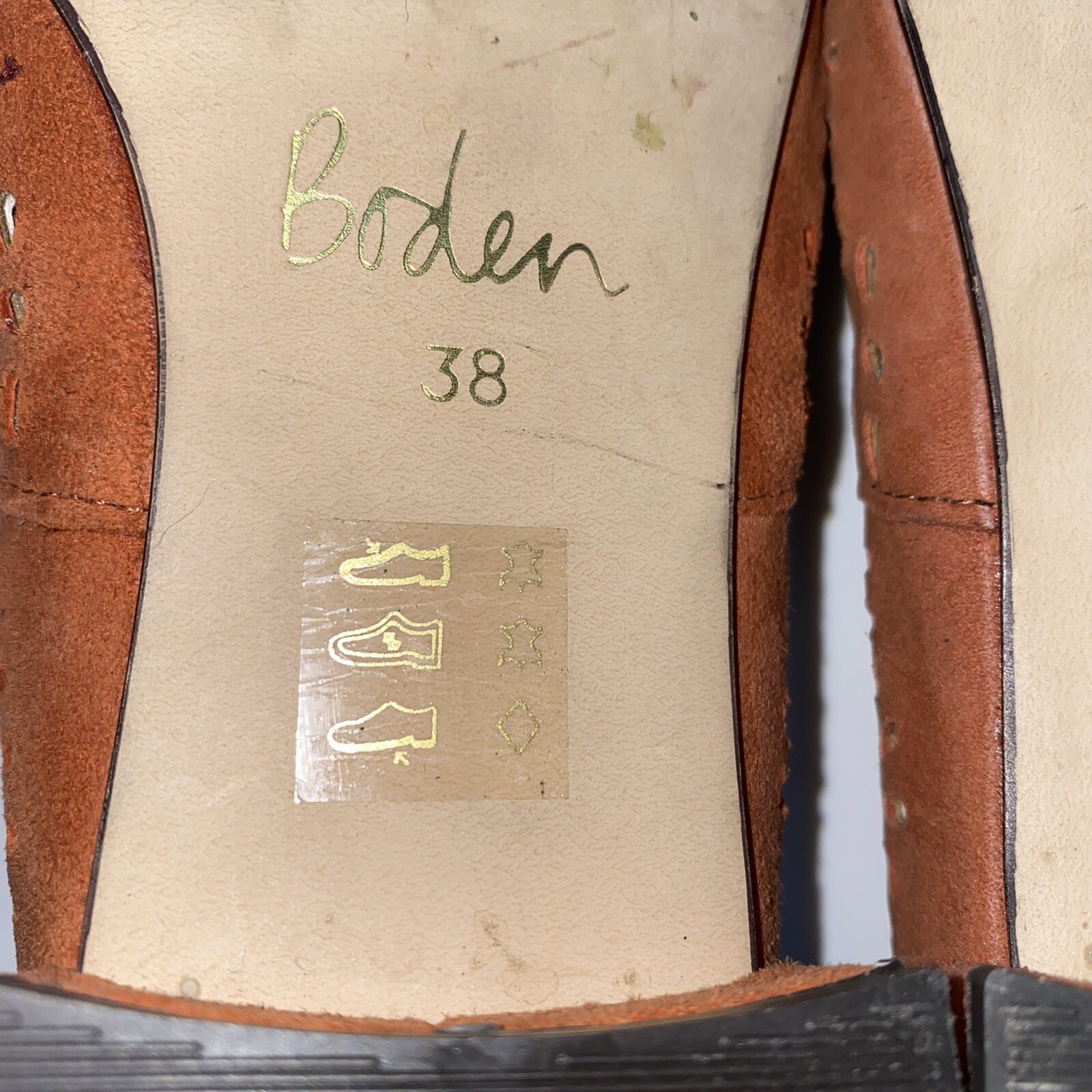 Boden Suede Laser Cut Scallop Pointy Toe Flats Rust W… - Gem