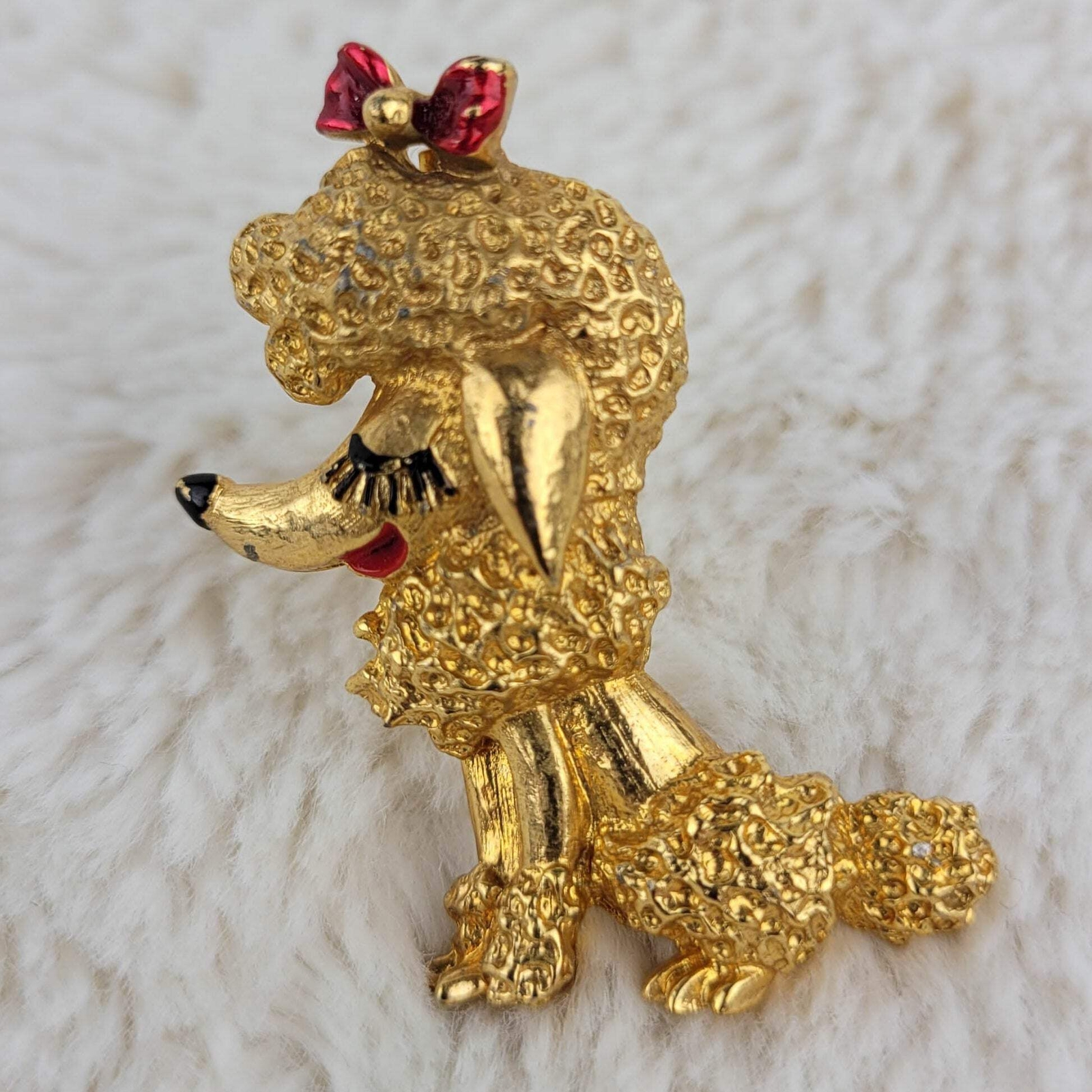 1950's Vintage Gold Tone Metal and Enamel Poodle Pin - Gem