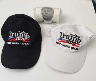 Trump Cap 2020 2 STÜCK Mütze Keep America Great NEU und eine Rolle ...