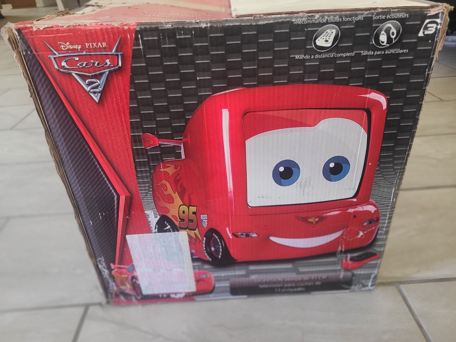 Disney Pixar Cars Lightning Mcqueen 13" CRT TV DVD Combo Television for ...