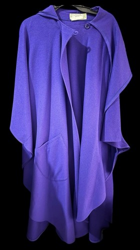 Irish Jimmy Hourihan PurpleCashmere Blend Knee Length Cape with ...
