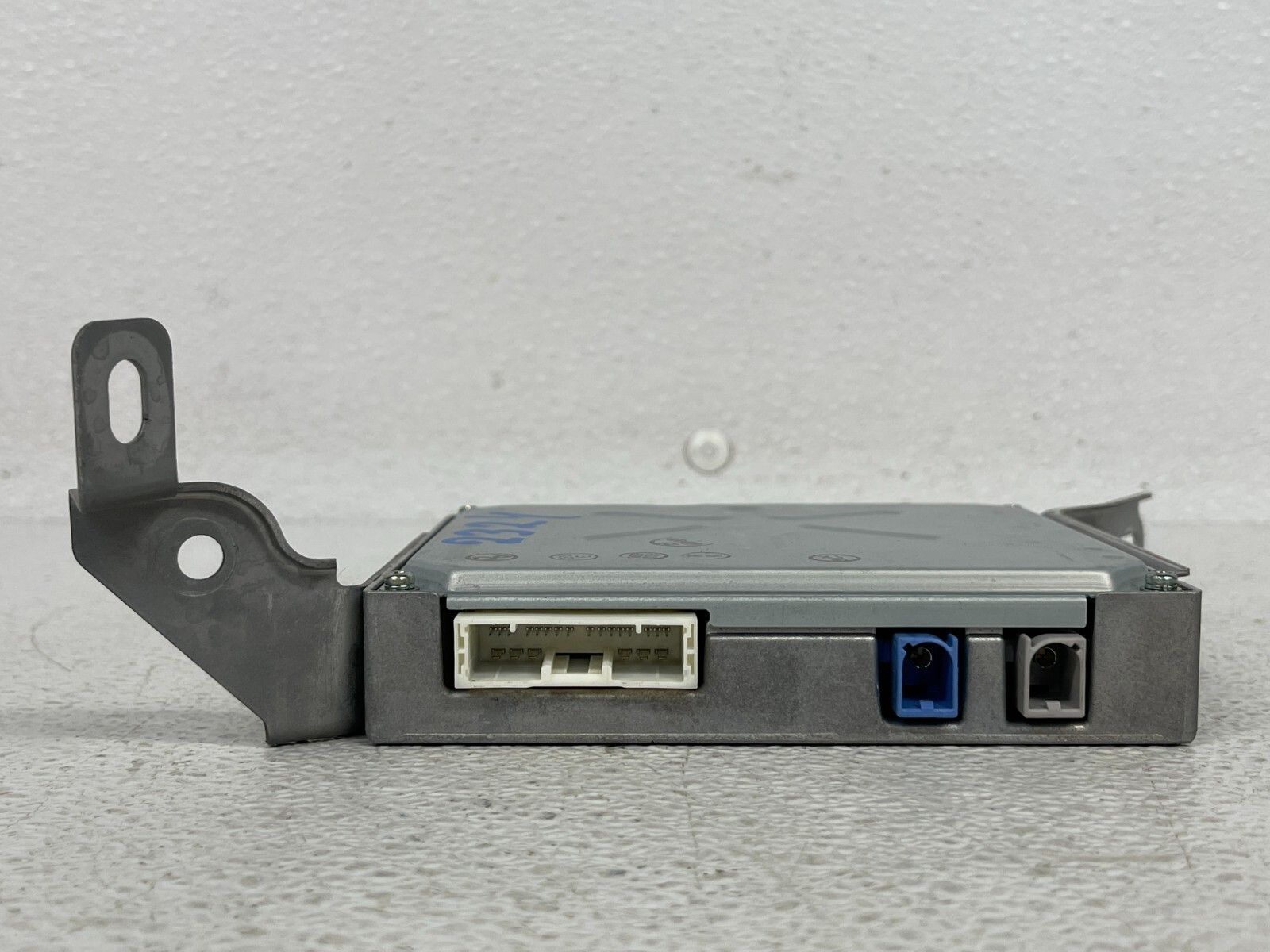 ⭐ 11-13 Lexus IS250 IS350 Télématique Communication Contrôle Module OEM ...