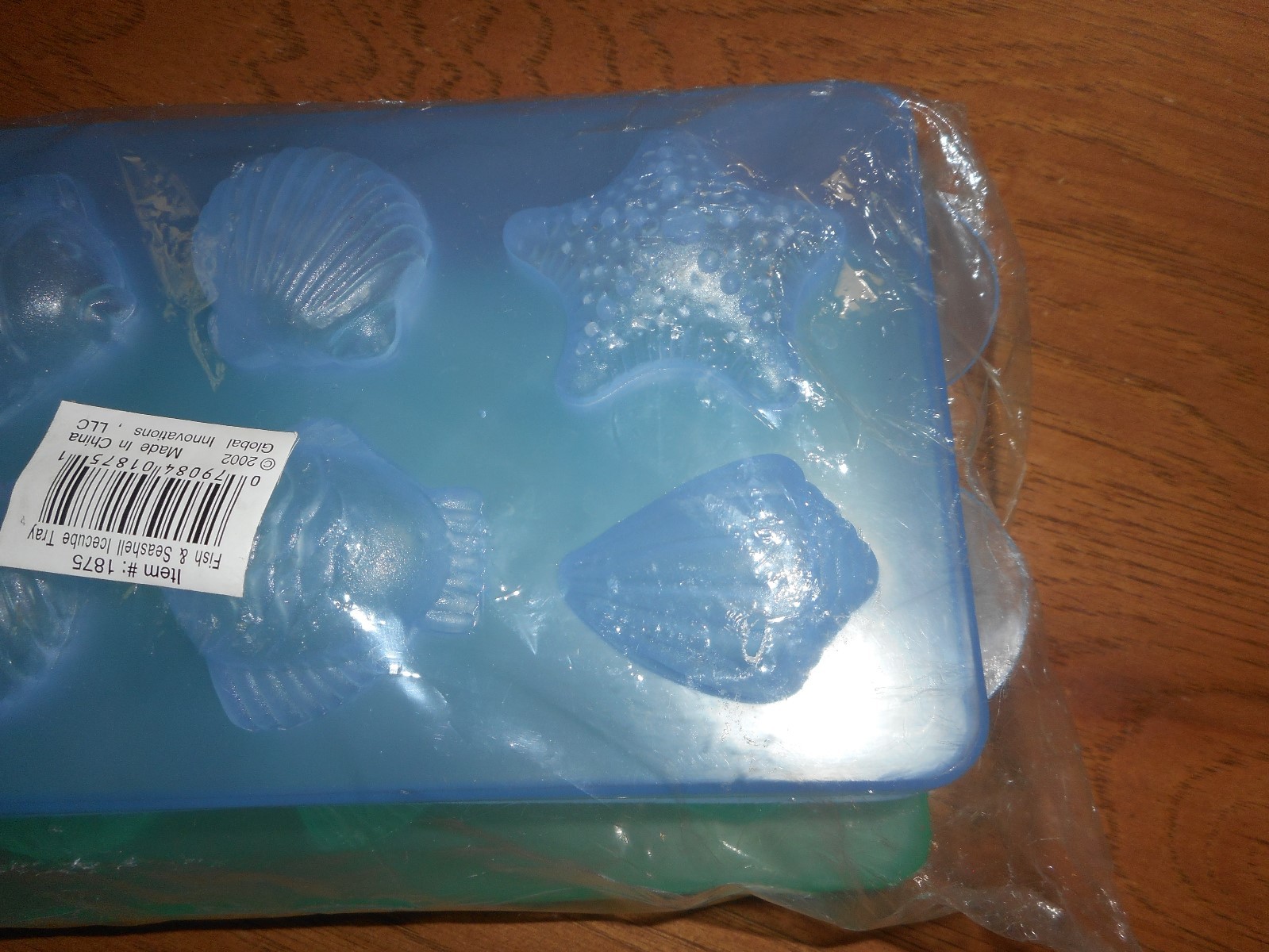2 FISH & SEASHELL ICE CUBE TRAYS | eBay
