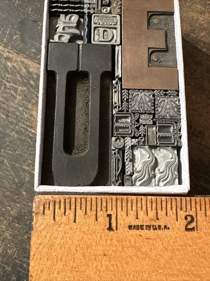 Print Blocks Lead & Copper Ornamentals Borders Dingbats. Beautiful ...