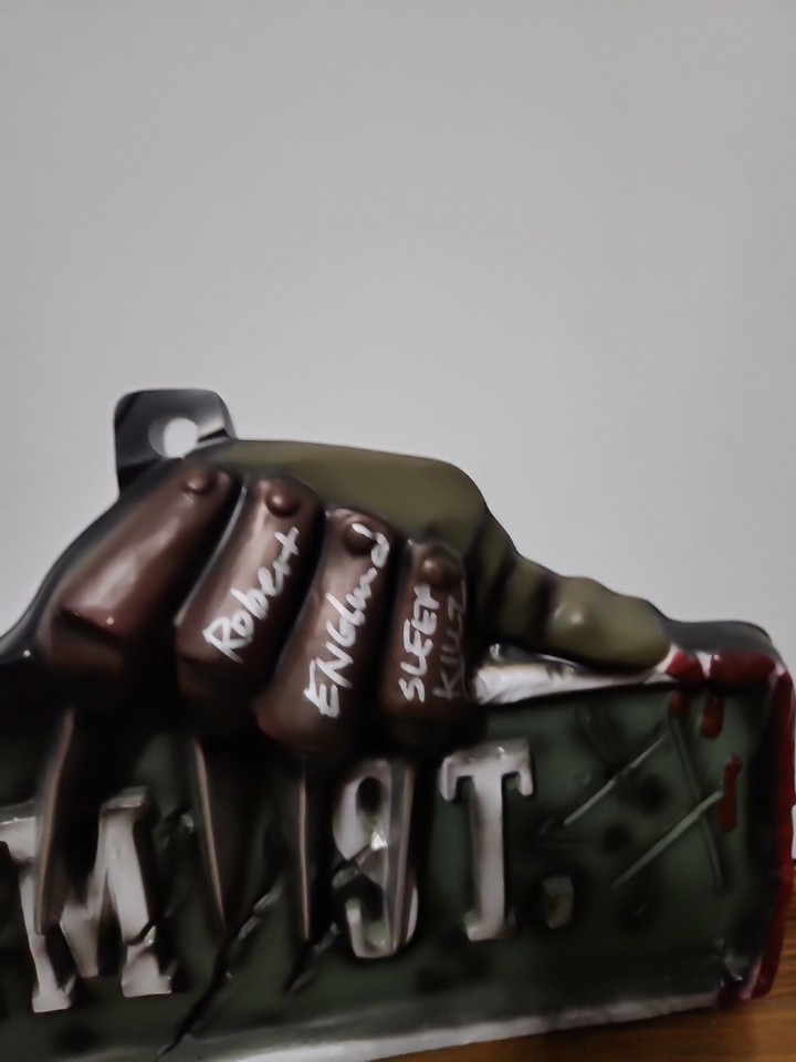 Elm Street Plastic Sign Autographed By Robert Englund | eBay