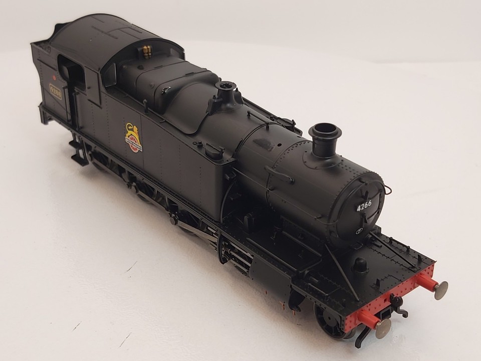 Hornby R3124 BR 2-8-0T Class 42xx 4266 BR Black Loco - OO Gauge DCC ...