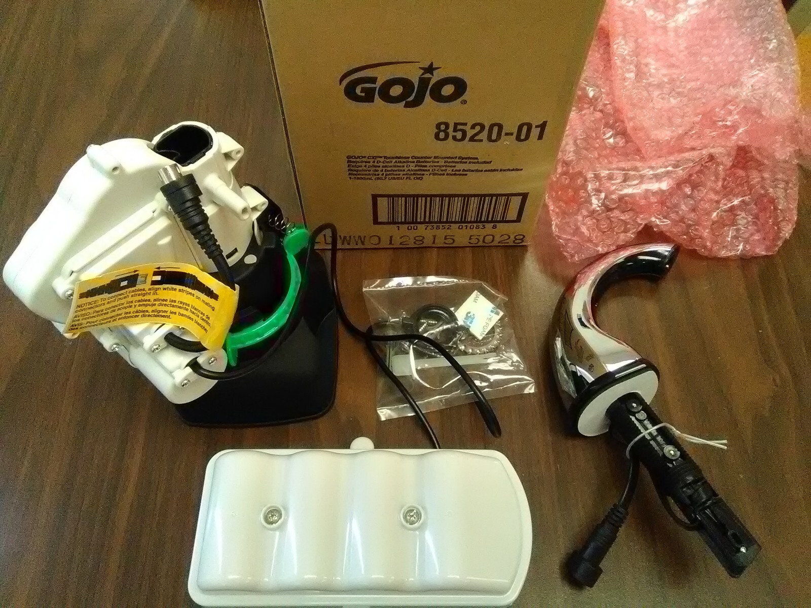 GOJO CXI Touch Counter Mount Liquid Soap Dispenser 1500ml Chrome for ...