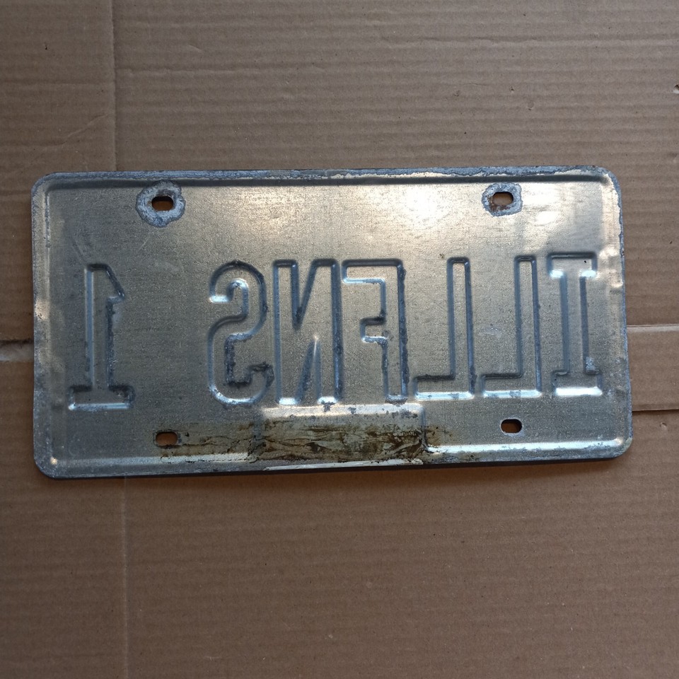2002 Illinois Vanity Plate: ILLFANS 1 -- Illini U Illinois | eBay
