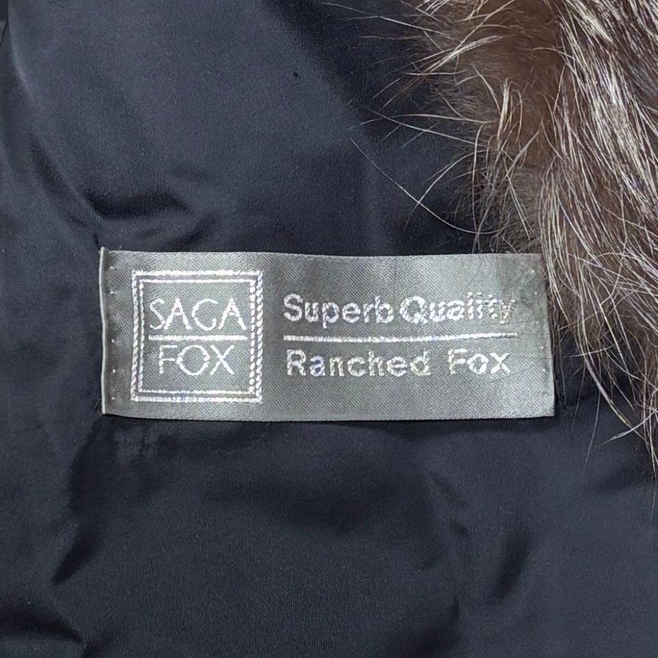 SAGA FOX Silver Fox Fur Coat Real Fur Free Size Fits XL Authentic Japan ...