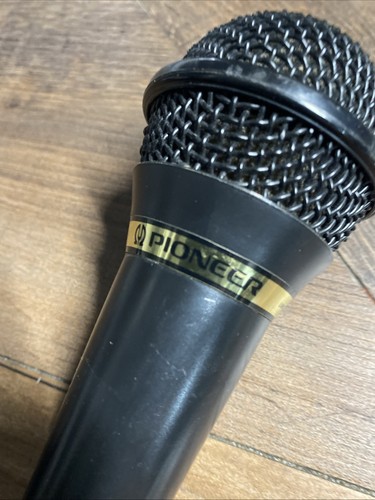 Pioneer Uni-Directional Dynamic Microphone Model DM-02 IMP 600 Ohm ...