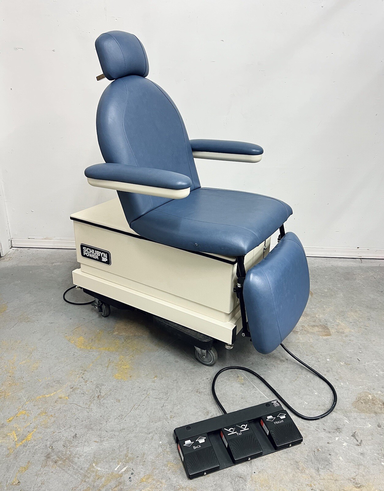 Hill HA90P Podiatry Chair New Upholstery In The Color Of Your Choice | eBay
