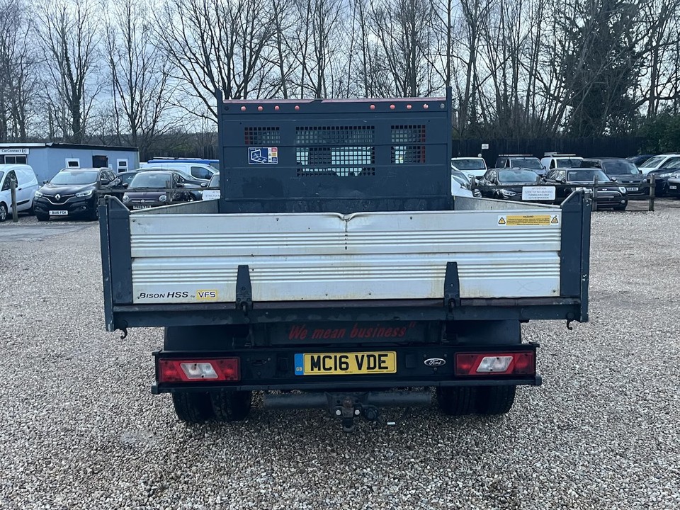 FORD TRANSIT 2,2 RWD TWIN WHEEL TIpper 350 MWB Orange Manual Diesel ...