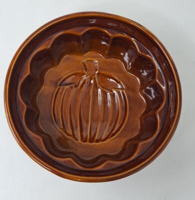 CRATE & BARREL Pumpkin Mold Imprint BAKING CASSEROLE BOWL Brown Glazed ...