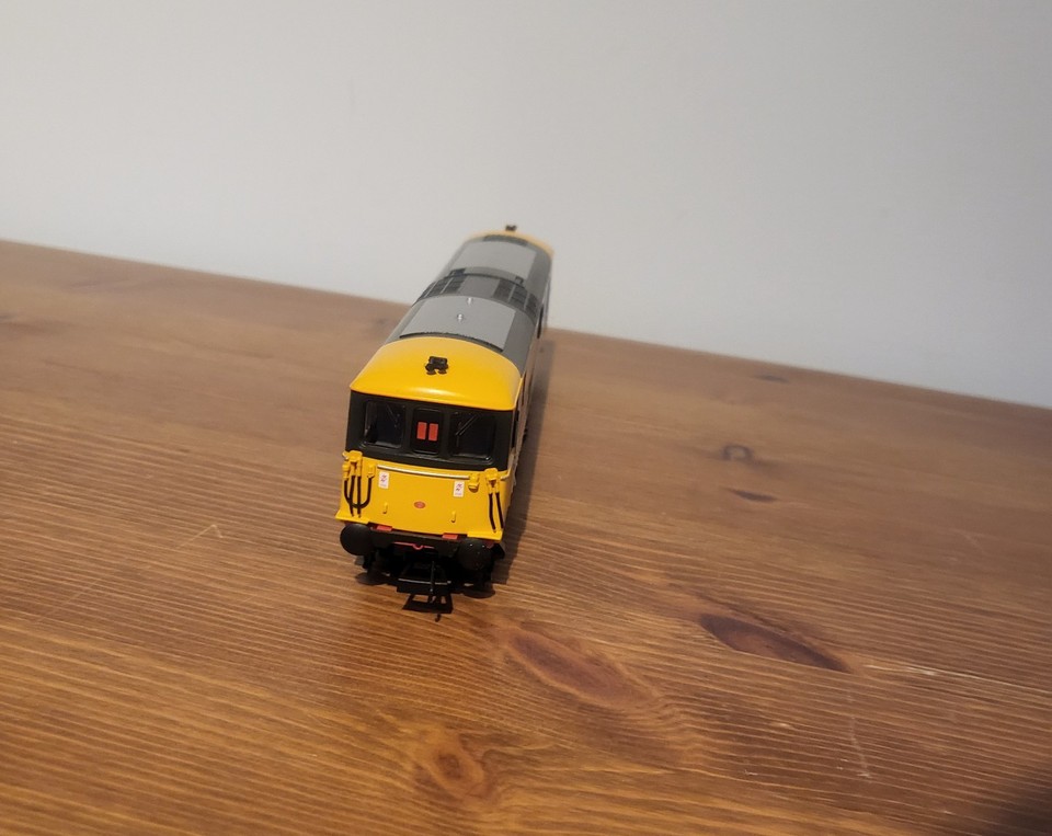 00 gauge Intercity Class 73 locomotive DCC fitted. | eBay UK