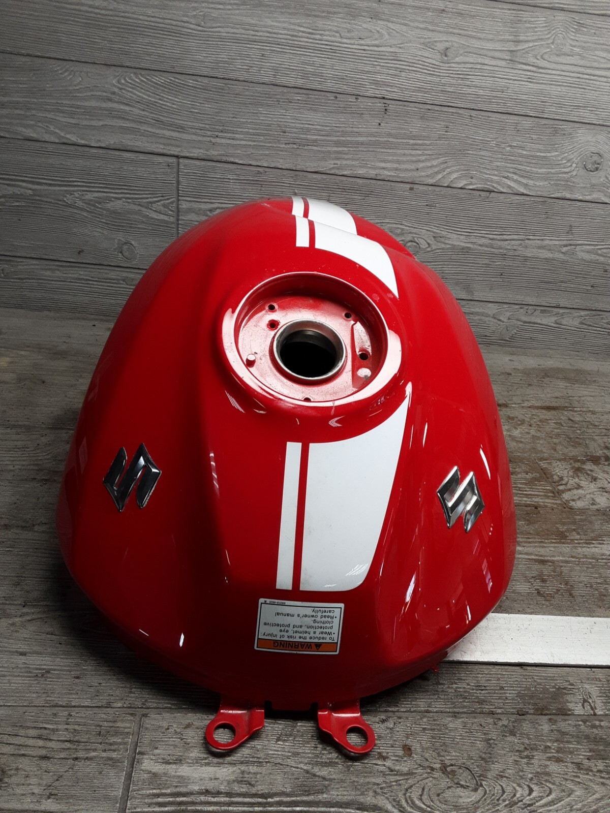 2017 SUZUKI SV650 SV 650 GAS TANK FUEL RESERVOIR CONTAINER RED DENT OEM ...
