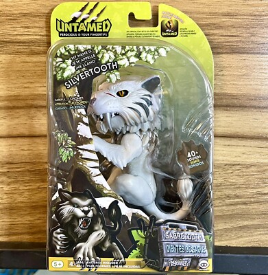 Wowwee Fingerlings Untamed Silvertooth Sabretooth Brand New Sealed! | eBay