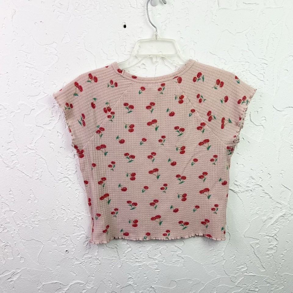 American Eagle Pink Cherry Print Short Sleeve Lettuce Trim T-shirt Size ...