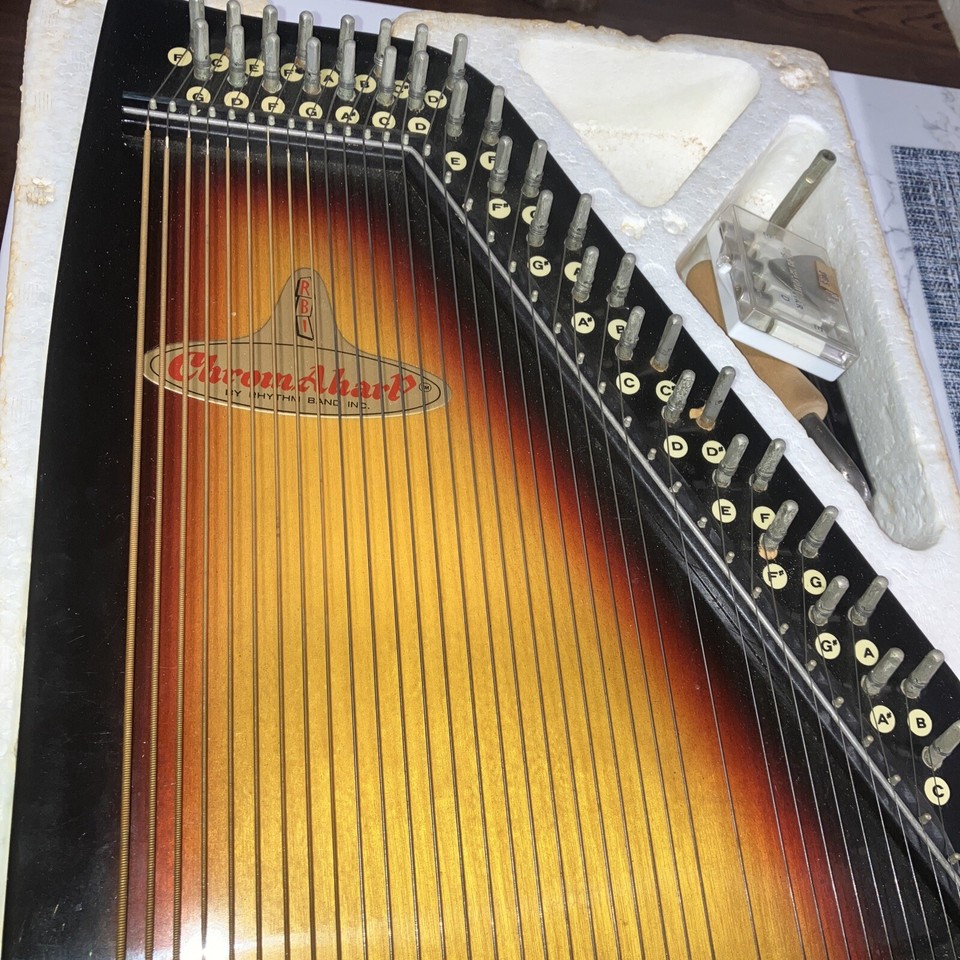Vintage RBI Rhythm Band ChromAharP Autoharp Zither 15 Chord 36 String ...
