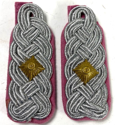 WWII GERMAN HEER LT. COLONEL OBERSTLIEUT TUNIC SHOULDER BOARDS-PANZER ...