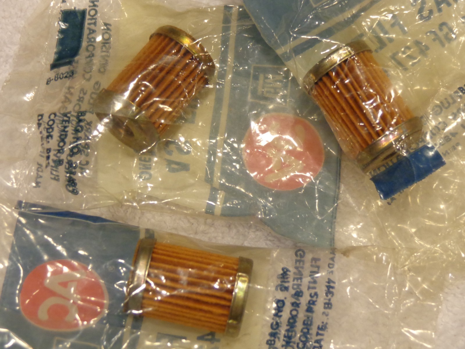 (1)....‘NOS’ AC Gasoline Filter GF-427......GM #5651393......1969-1970 ...