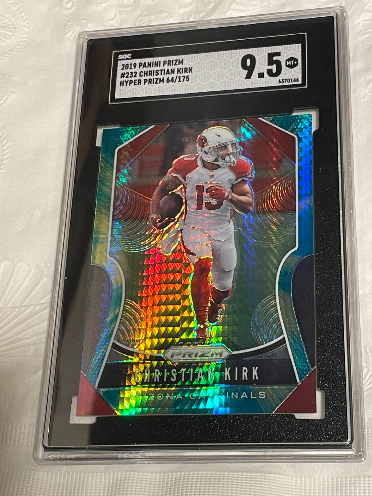 2019 Panini Prizm ** HYPER PRIZM ** #232 Christian Kirk #D / 175 SGC 9. ...