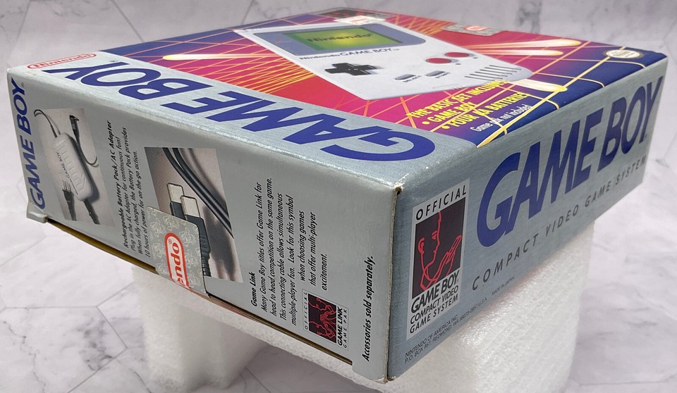 Original Nintendo Gameboy DMG-01 Console System ~ Sealed in Box ...
