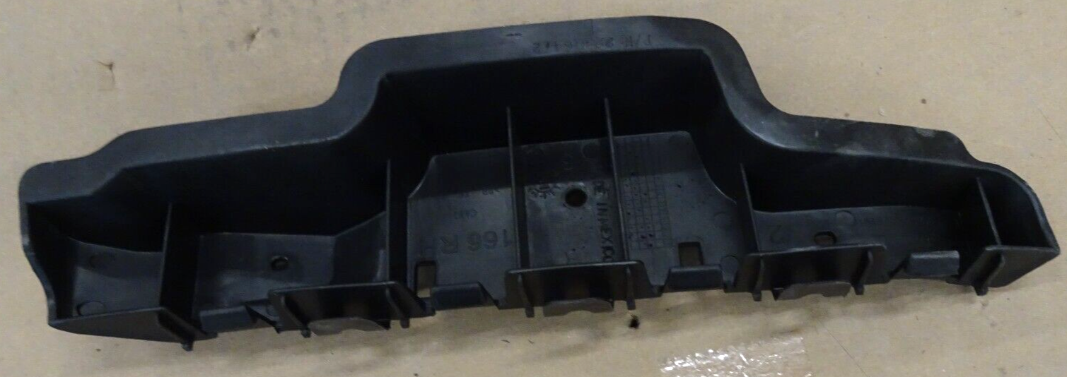 NEW OEM 10-16 GM Cadillac SRX RH Front Bumper Grille Side Bracket ...