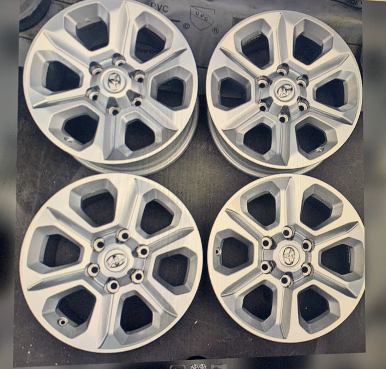 Toyota originals wheels and four tires (Dunlop) packages - Toyota 4 ...
