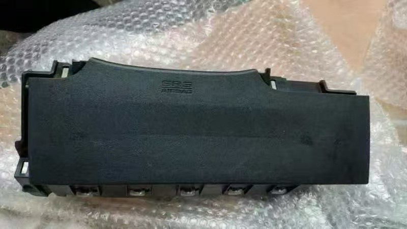 only cover Driver Side Knee Cover Panel for 2023 2024 2025 Honda HRV HR ...