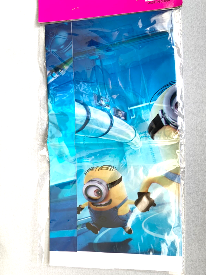 MINIONS BIRTHDAY PARTY RECTANGULAR PLASTIC TABLECLOTH TABLE COVER | eBay