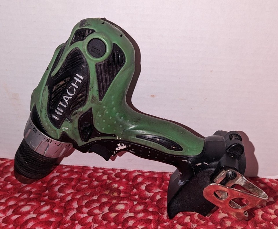 Hitachi 18v Cordless Driver Drill Set DS18DSAL, Flashlight Charger No ...
