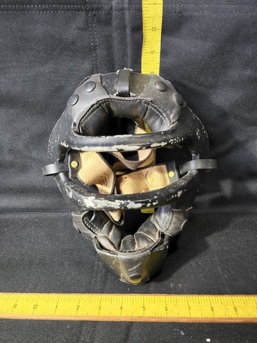 Vintage Wilson Catchers/Umpire Face Mask Metal/Leather Great Shape | eBay