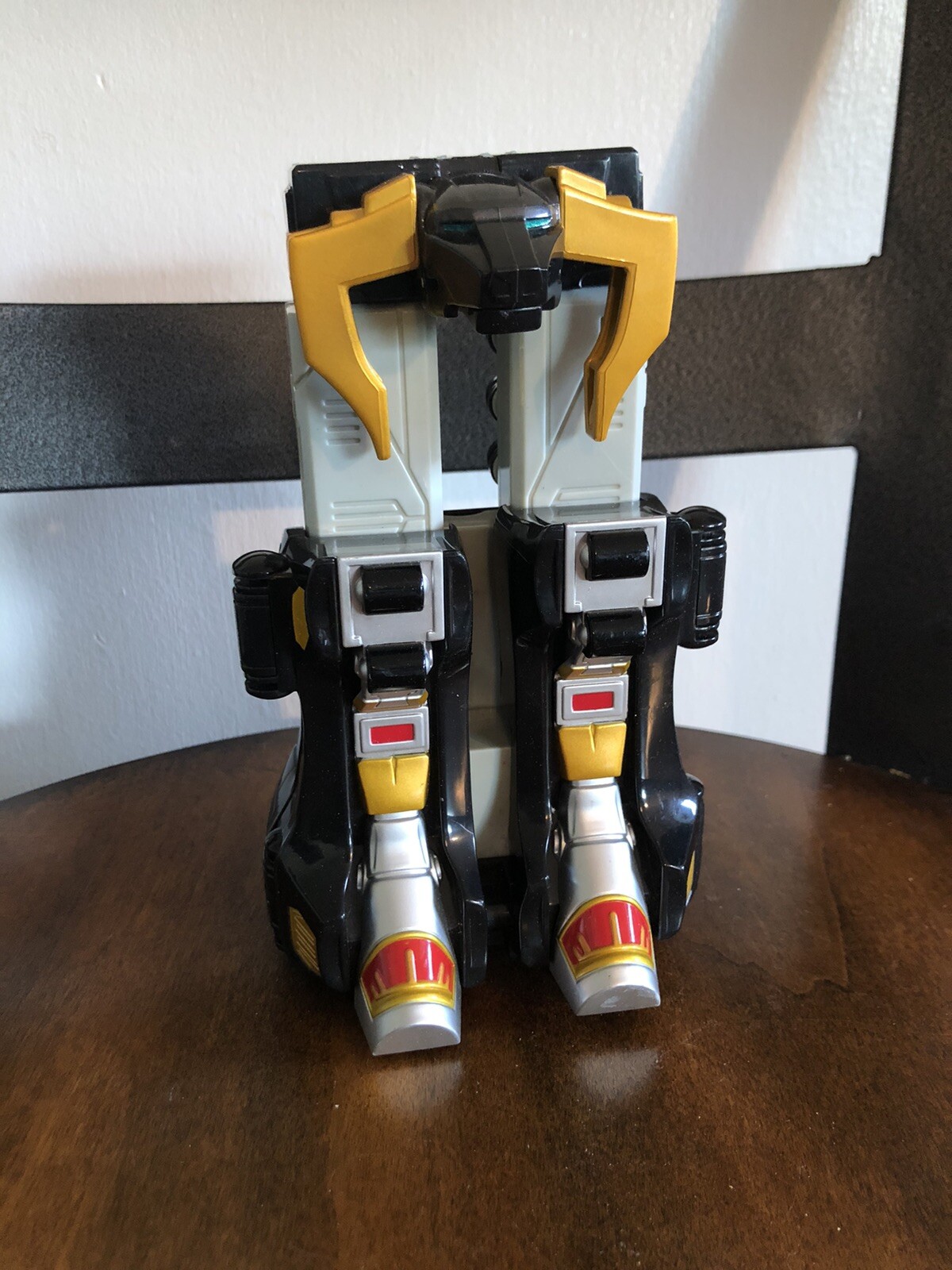 Power Rangers Wild Force Deluxe Megazord Black Bison Bull Bandai 2001 ...