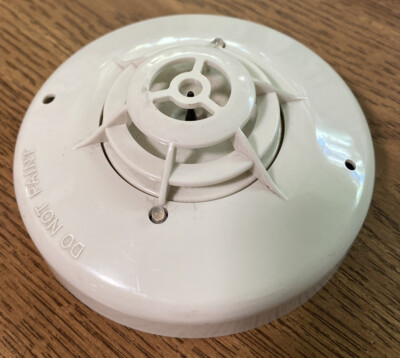 HOCHIKI DCD-135 FIXED FIRE ALARM HEAT DETECTOR HEAD 135 DEG | eBay