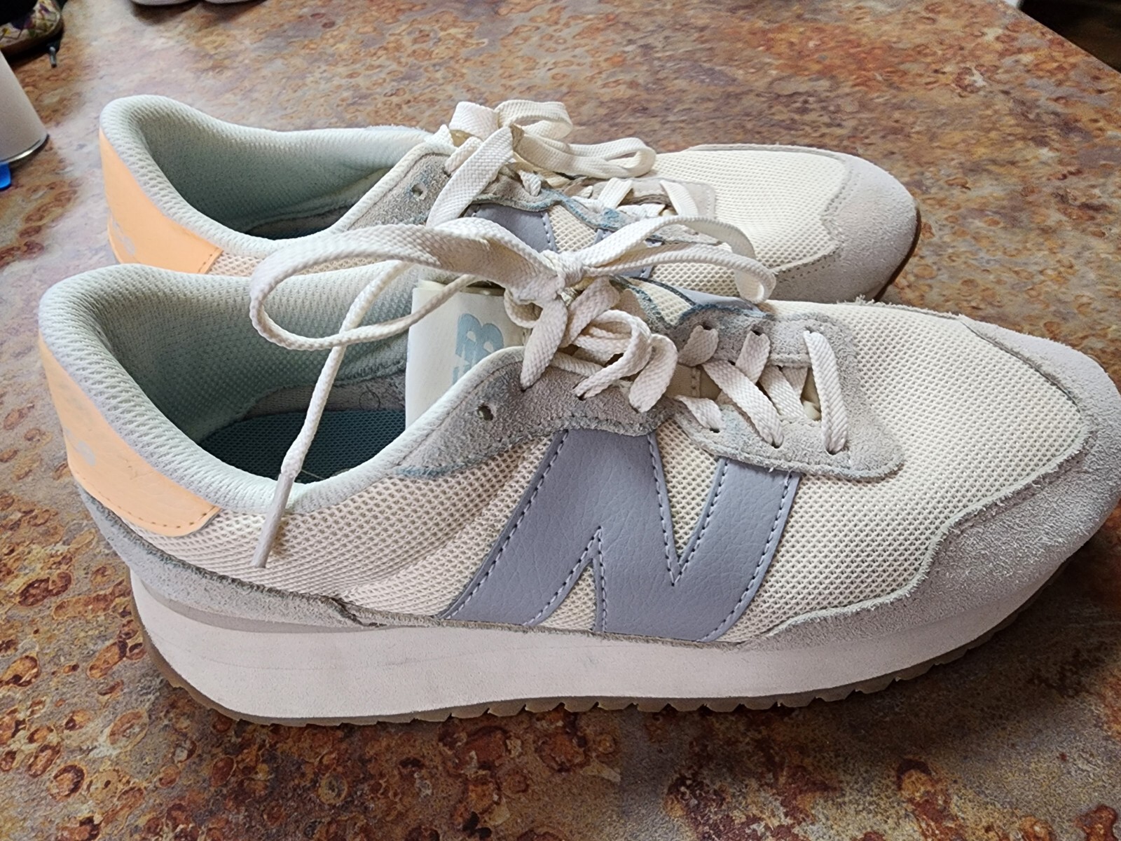 NEW BALANCE WOMEN'S 237 WS237HN1 CLASSIC RUNNING SHO… - Gem