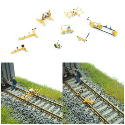 HO Scale Diorama Train Railroad Track Overhaul Maintenance Equipment ...