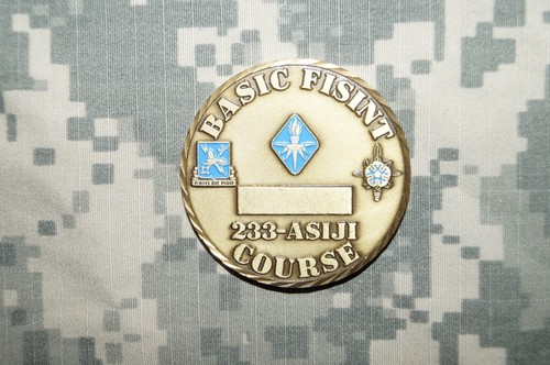 Challenge Coin US Army Basic FISINT Course 233-ASIJI Signal Corps | eBay