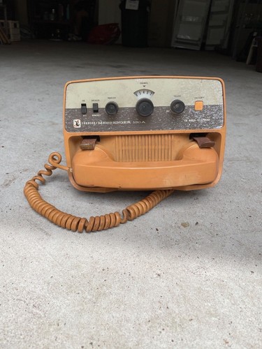 Vintage Johnson Messenger 130A 2 Way CB Radio Base Telephone 23 Channel ...