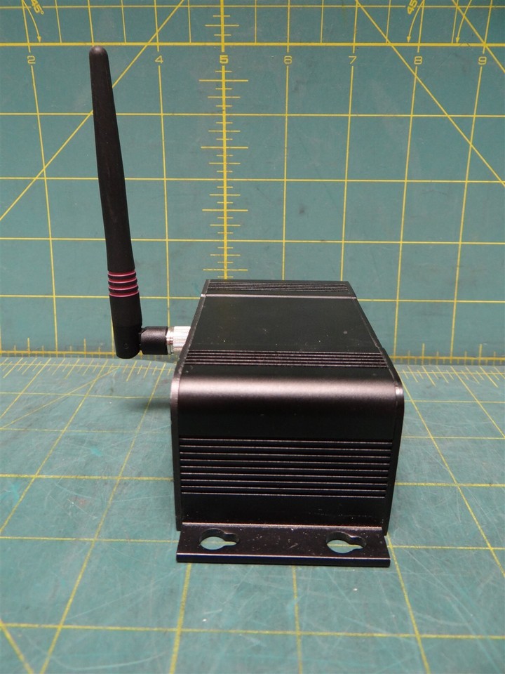 microhard SYSTEMS INC. IPn920T 1W 900 MHz Wireless Ethernet/Serial/USB ...