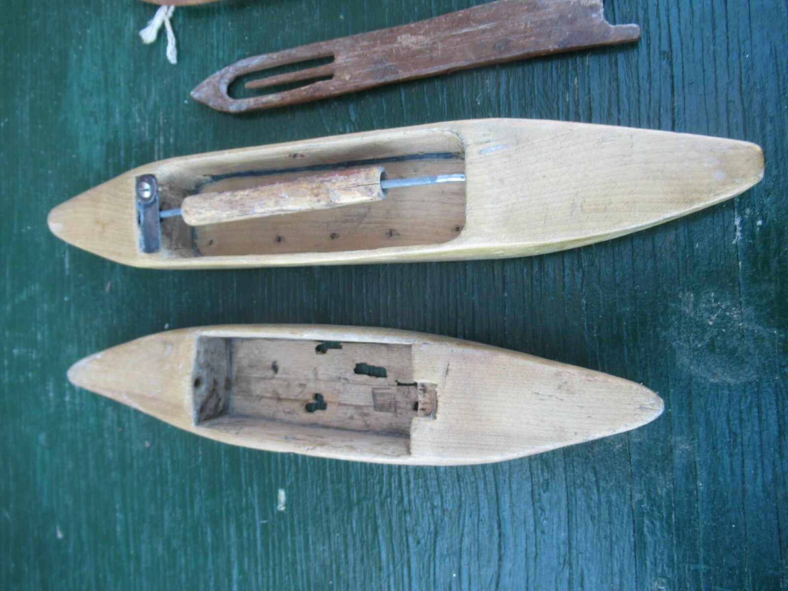 Vintage Wooden Weaving Boat Shuttle Loom Mill Bobbin Assorted Lot of ...