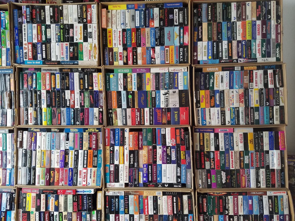 10 VHS FOR $20 HUGE LOT ACTION FITNESS SYFY HORROR ADVENTURE FANTASY ...
