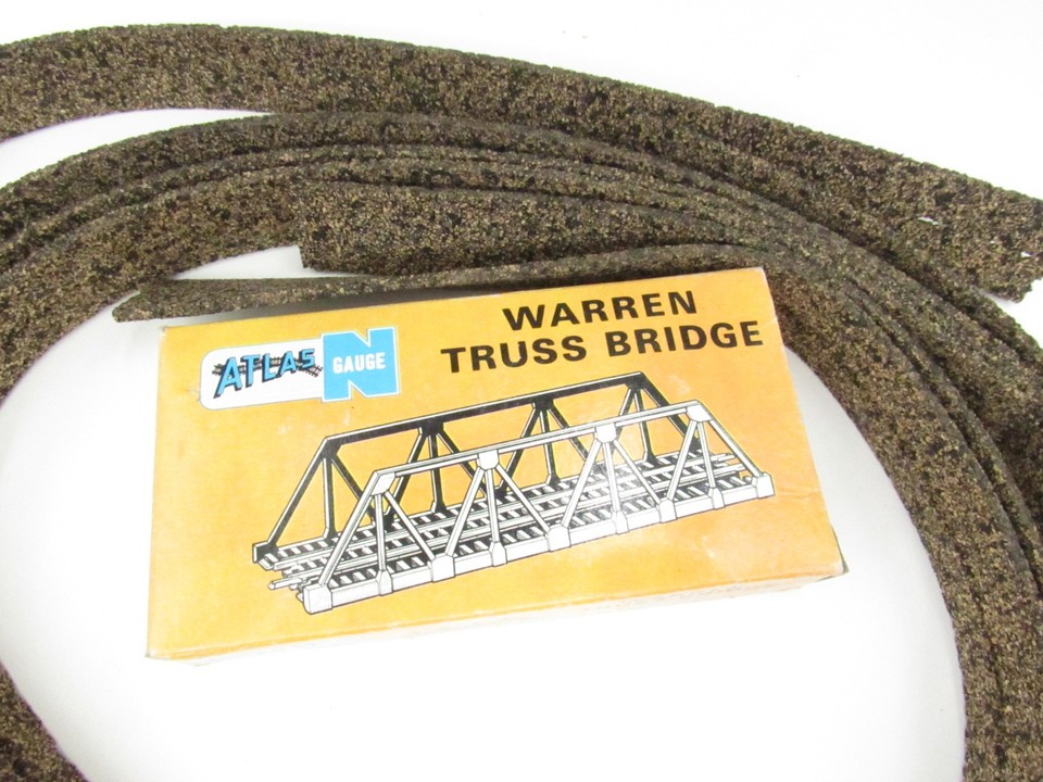 N Scale Train Set Conrail model Railroad 7492 Locomotive 6 cars Track ...