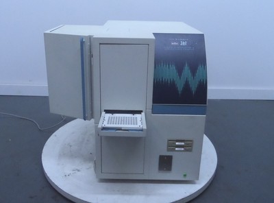 Analytical Instruments - Liquid Scintillation Counter