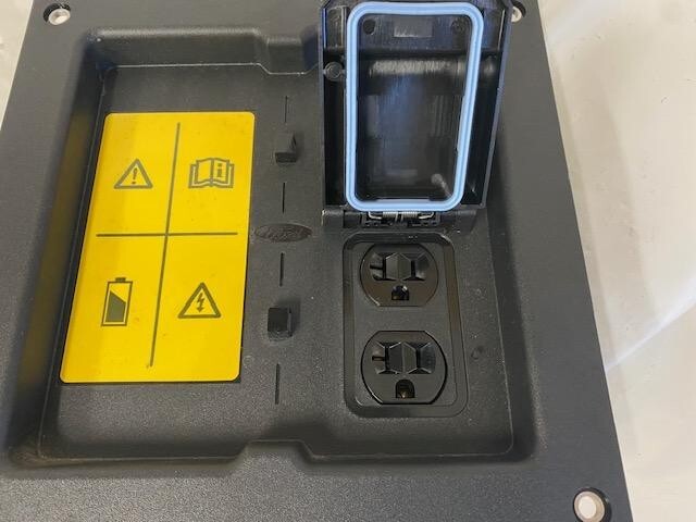 OEM Ford F-150 F150 Truck Bed Power Outlet Box NL3T-19J289-BB | eBay