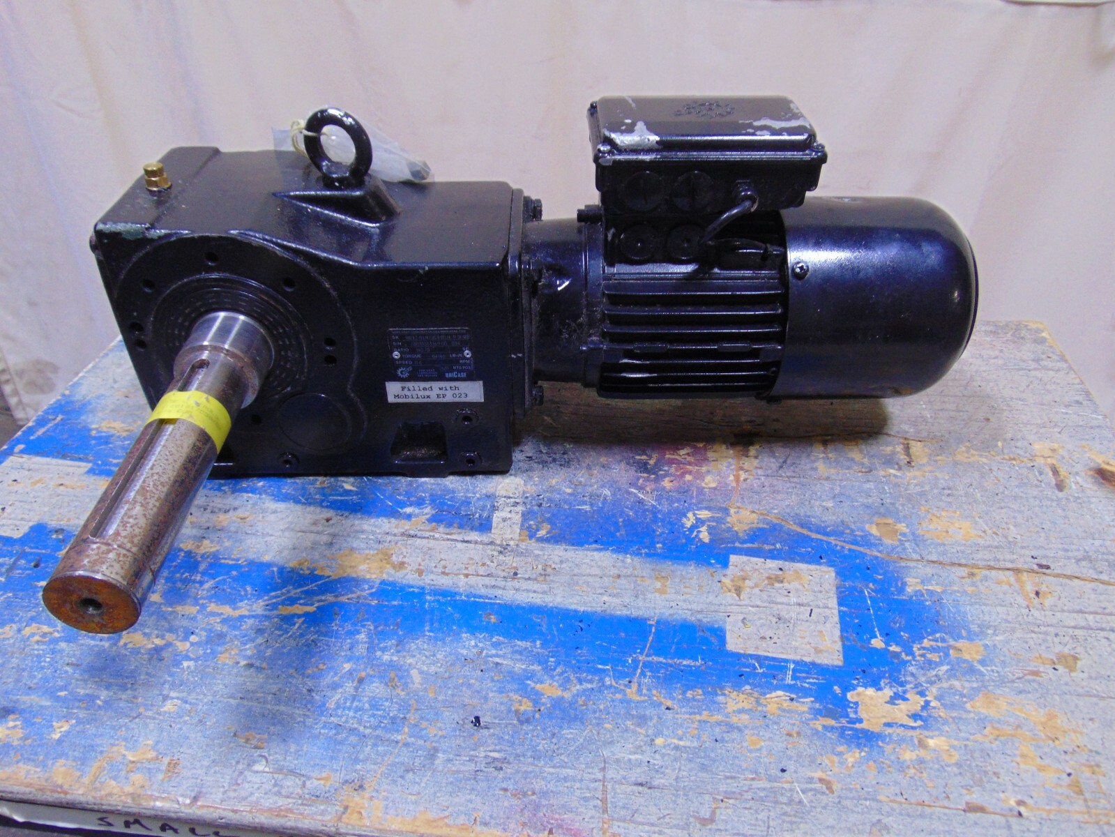 3/4 HP Nord Electric Motor With Dual Output Gearbox Speed Reducer 1-1/2 ...