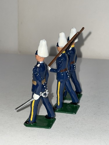 Vintage Lead Britains Ref 2035 - Svea Lifeguards w/ Officer - Swedish ...