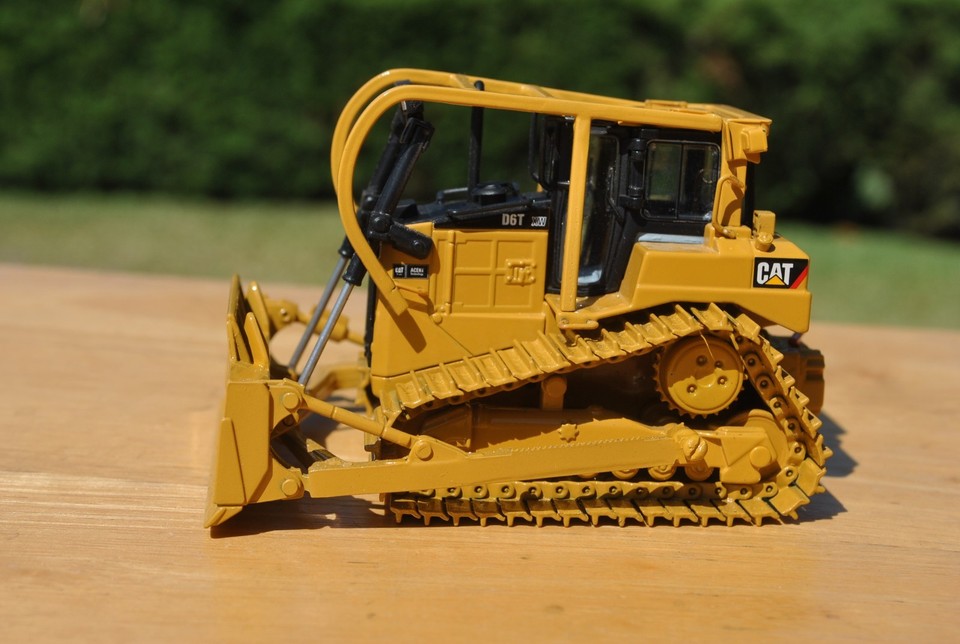 CUSTOM CATERPILLAR D6T LGP DOZER w CUSTOM BRASS SWEEPS AND ...