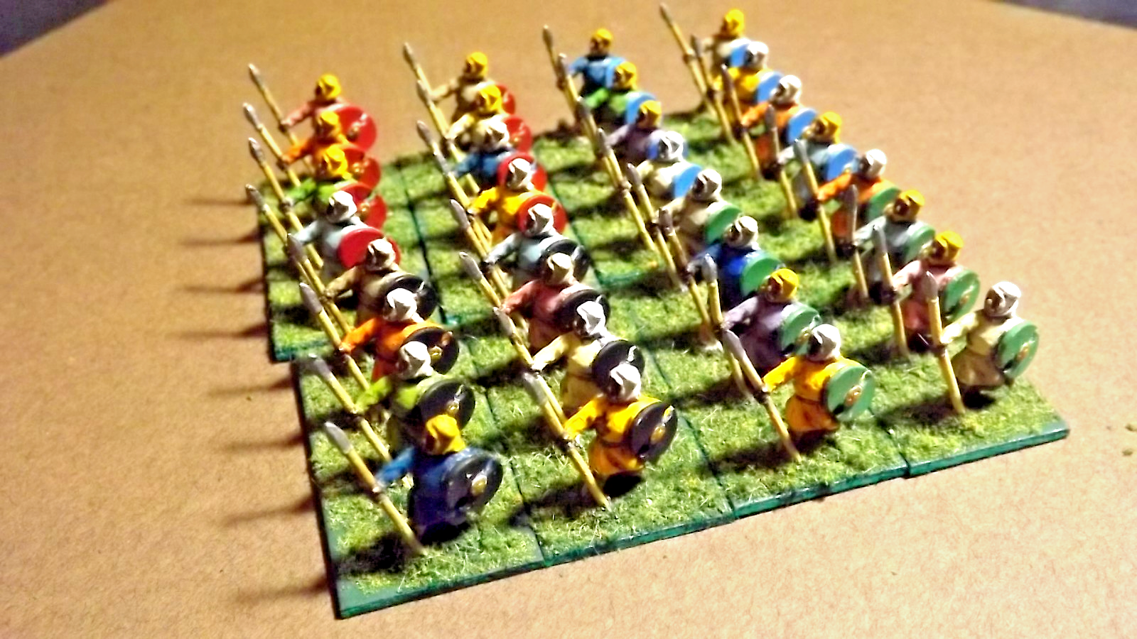 32 15mm painted Essex Achaemenid Persian Kardakes mounted for DBA, DBM ...