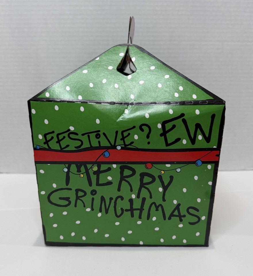 MCDONALDS THE GRINCH MEAL Grinch Salt, Pair Of Red Socks, And Grinch Box | eBay